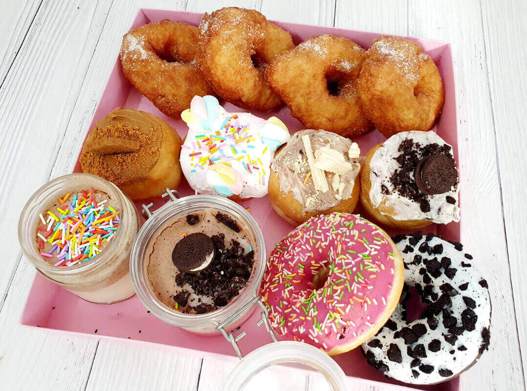 MLY - עוגות מעוצבות, שולחנות מתוקים ומארזים מפנקים | Cake Factory